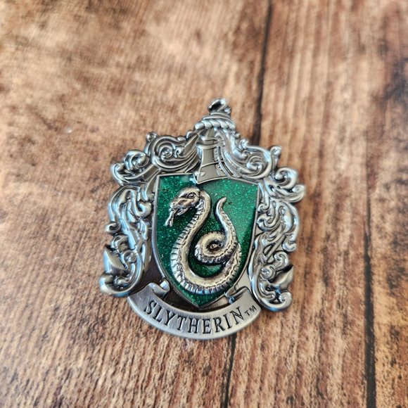 Wizarding World Of Harry Potter | Jewelry | Slytherin House Crest Harry ...